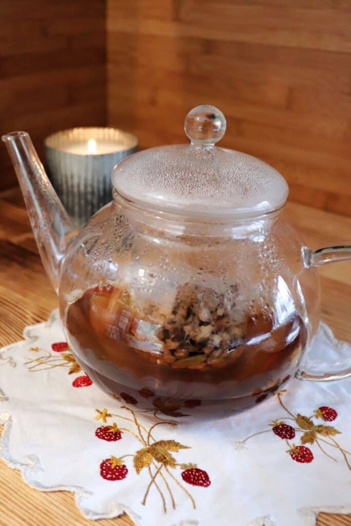 Energizing Herbal Tea Blend - Homespun Seasonal Living