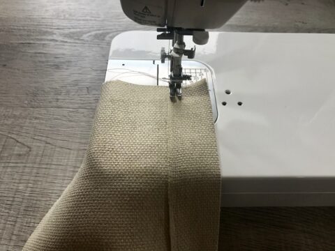 How to Sew a Foraging Apron - Homespun Seasonal Living