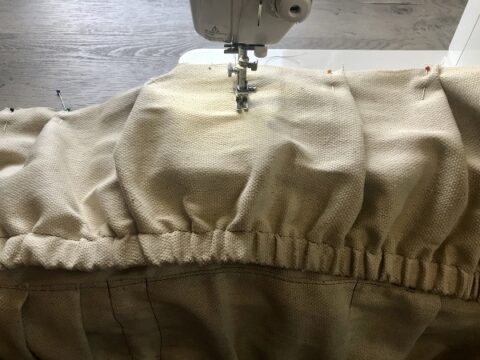 How to Sew a Foraging Apron - Homespun Seasonal Living