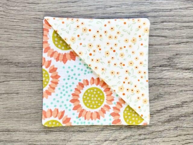 Fabric Corner Bookmark - Homespun Seasonal Living