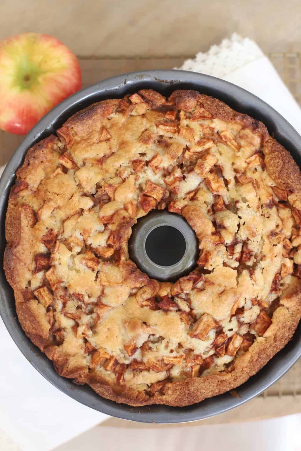 Fall Bundt Cake Recipes - Homespun Seasonal Living