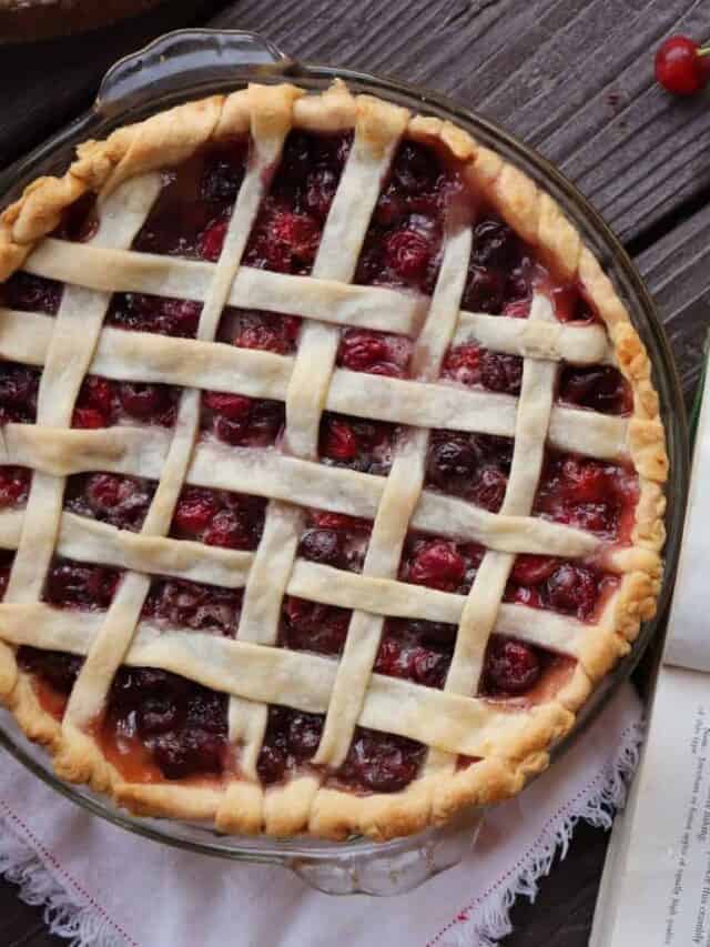 Summer Pie Recipes Story - Homespun Seasonal Living