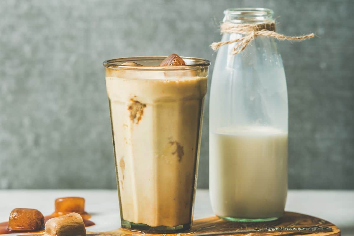 20 Summer Coffee Drink Recipes to Beat the Heat - Homespun Seasonal Living